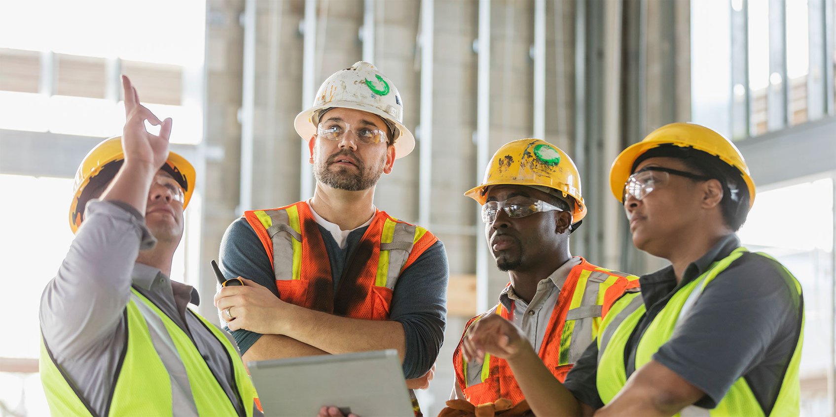 How To Manage Multiple Construction Projects Simultaneously